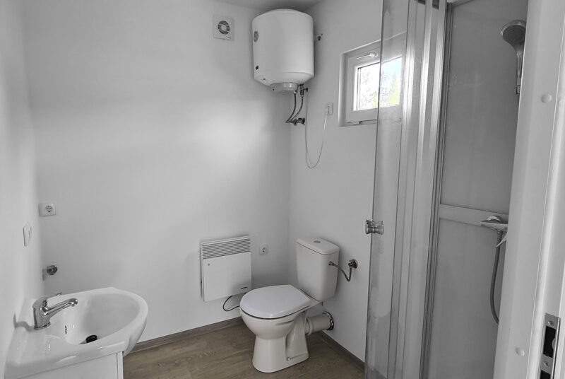 Wohncontainer mit 2 Zimmern & Bad kaufen | Conliving GmbH